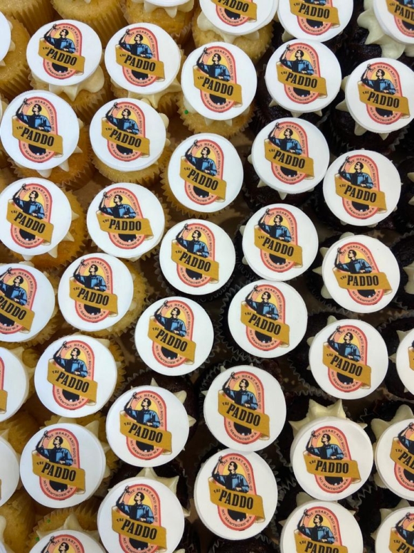 Edible Imaging - Sweet On Cup Cakes