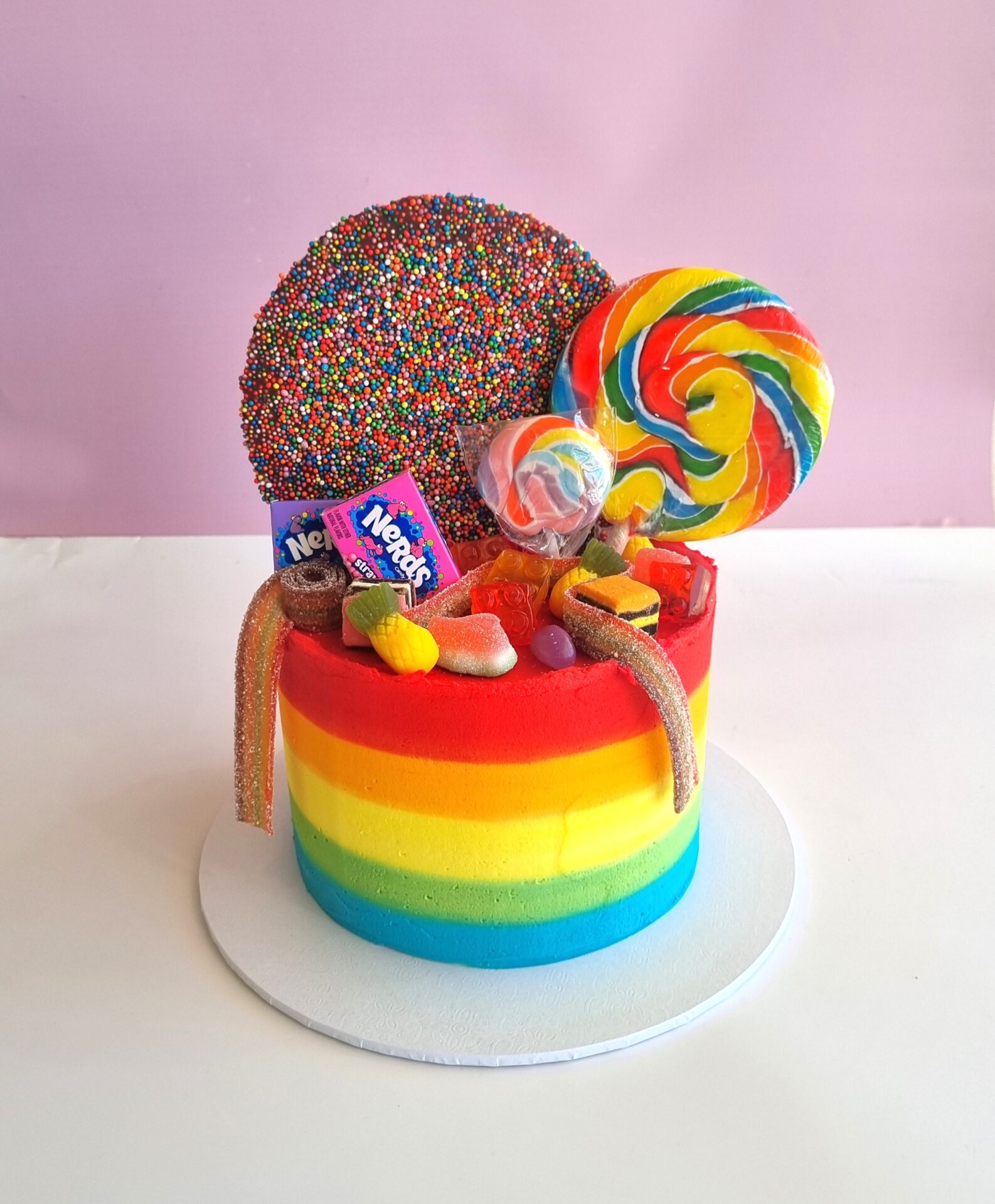 Willy Wonka Cake - Sweet On Cup Cakes