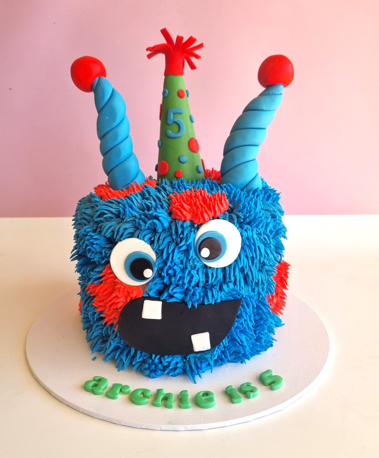 Monster Cake - Sweet On Cup Cakes